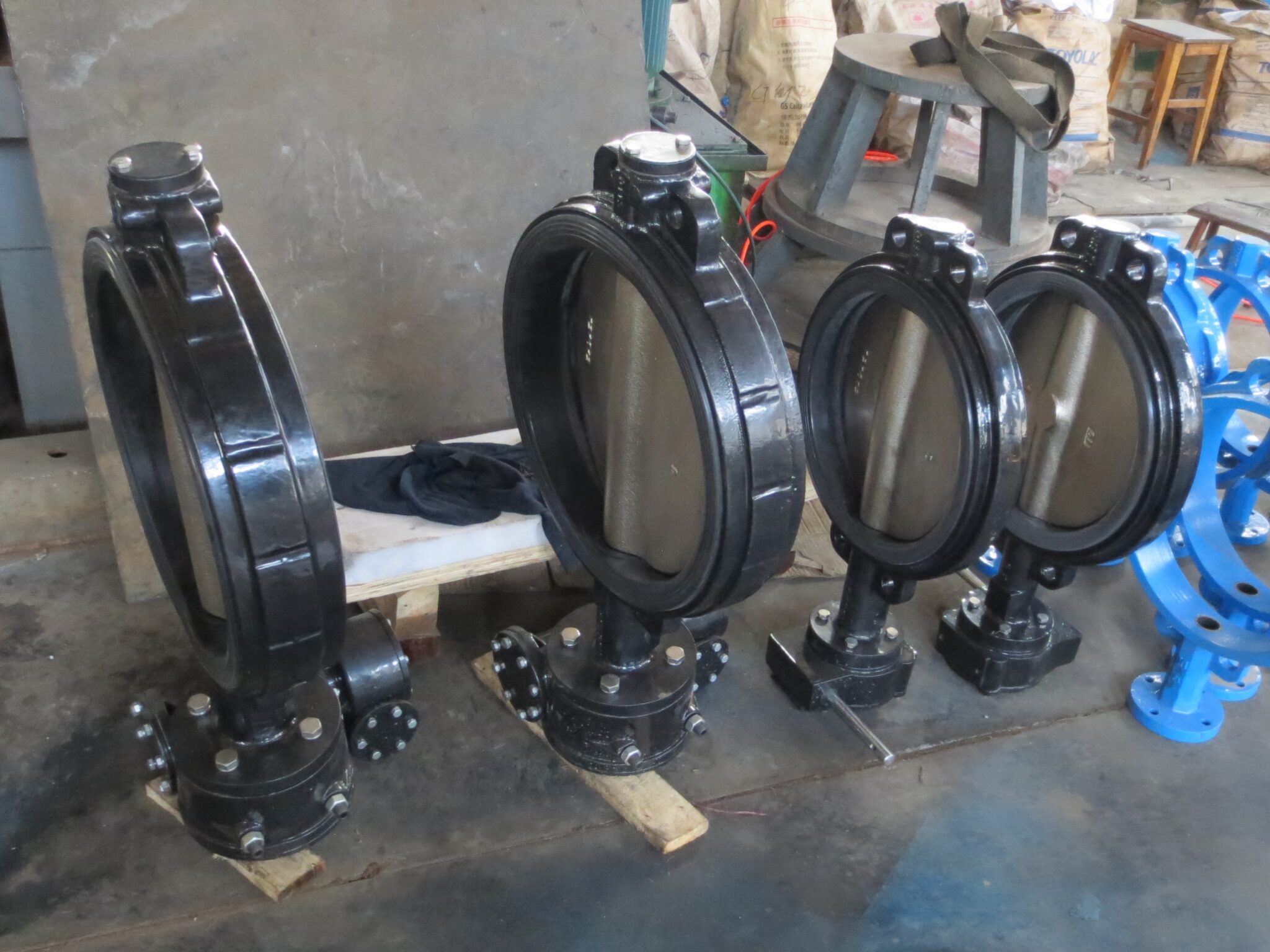 Loose-liner butterfly valve - SAVVY VALVES CO., LIMITED
